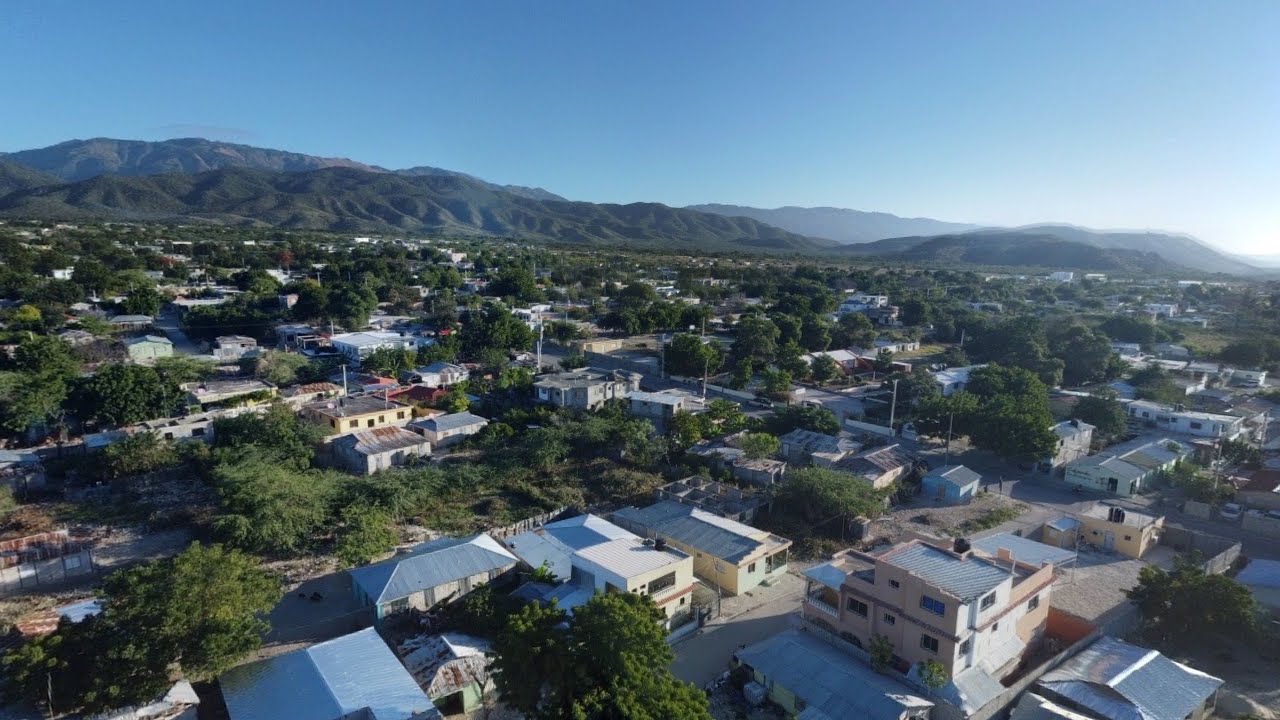 Neyba, República Dominicana 10% de este hermoso pueblo. - YouTube