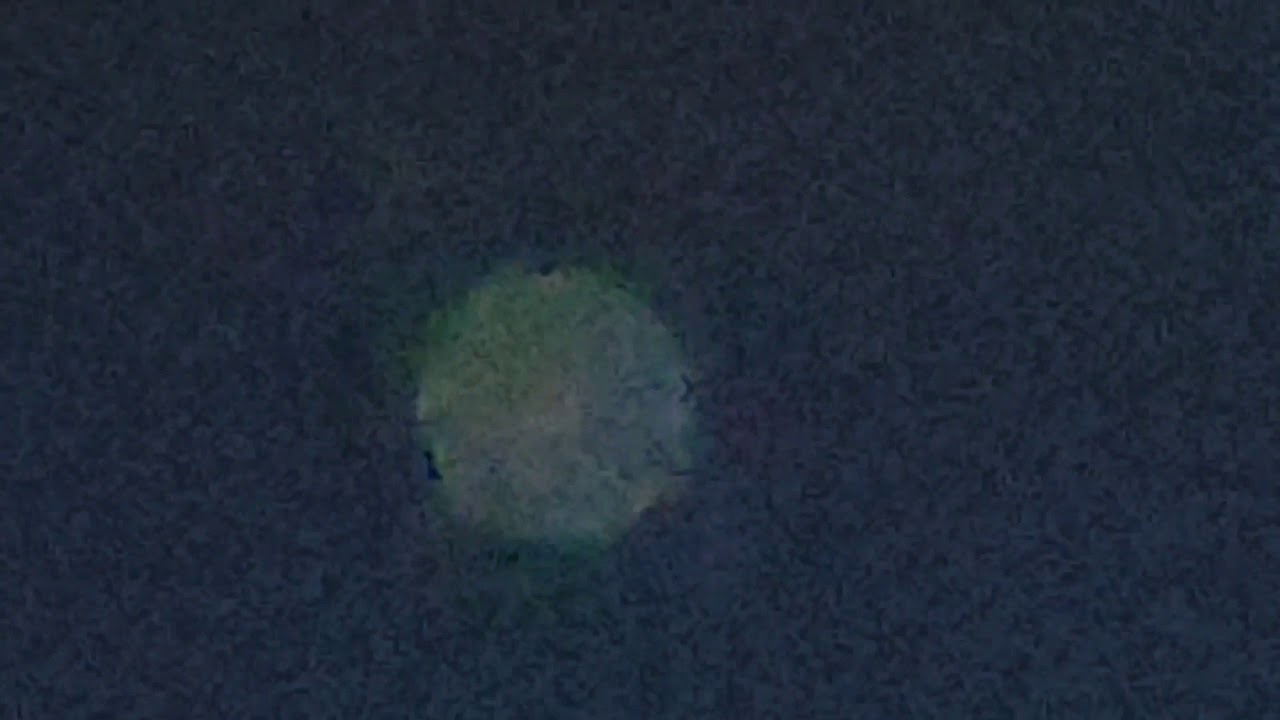 Strange star in the sky (2020-FEB •Digital zoom+) STARLIGHT - YouTube