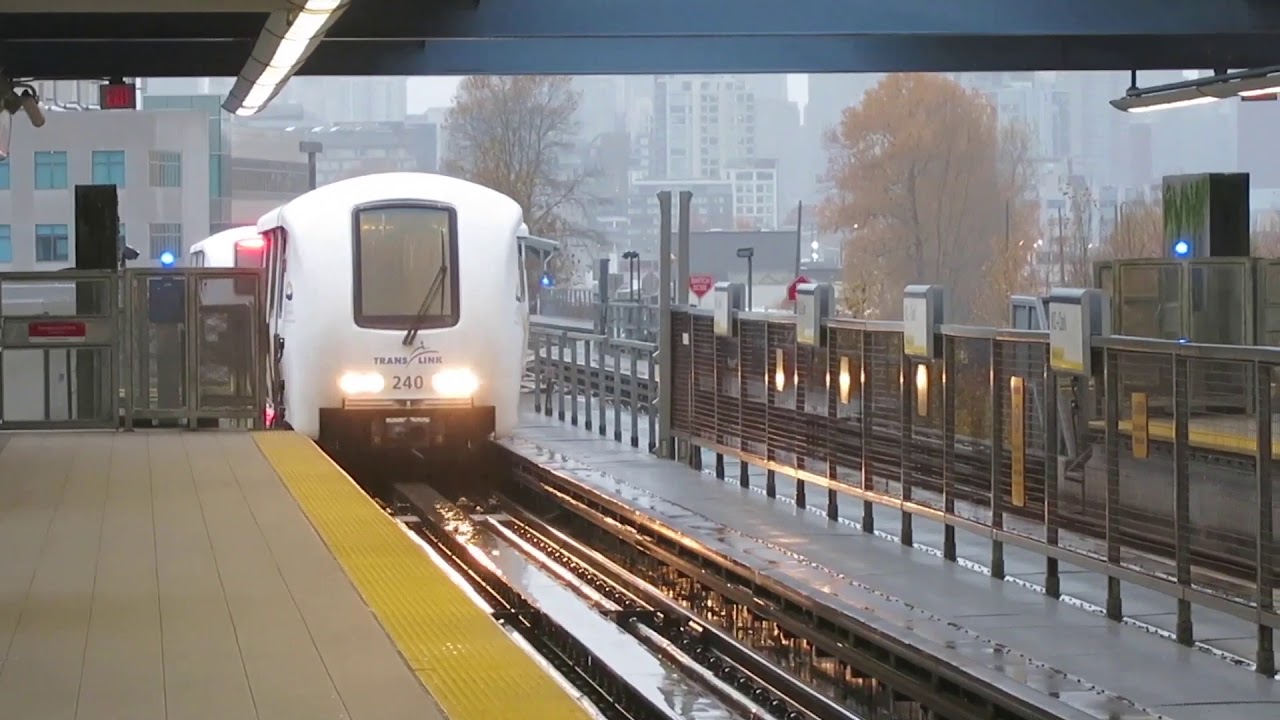 Skytrain Service: Mark II Skytrains at VVC - Clark and Broadway ...
