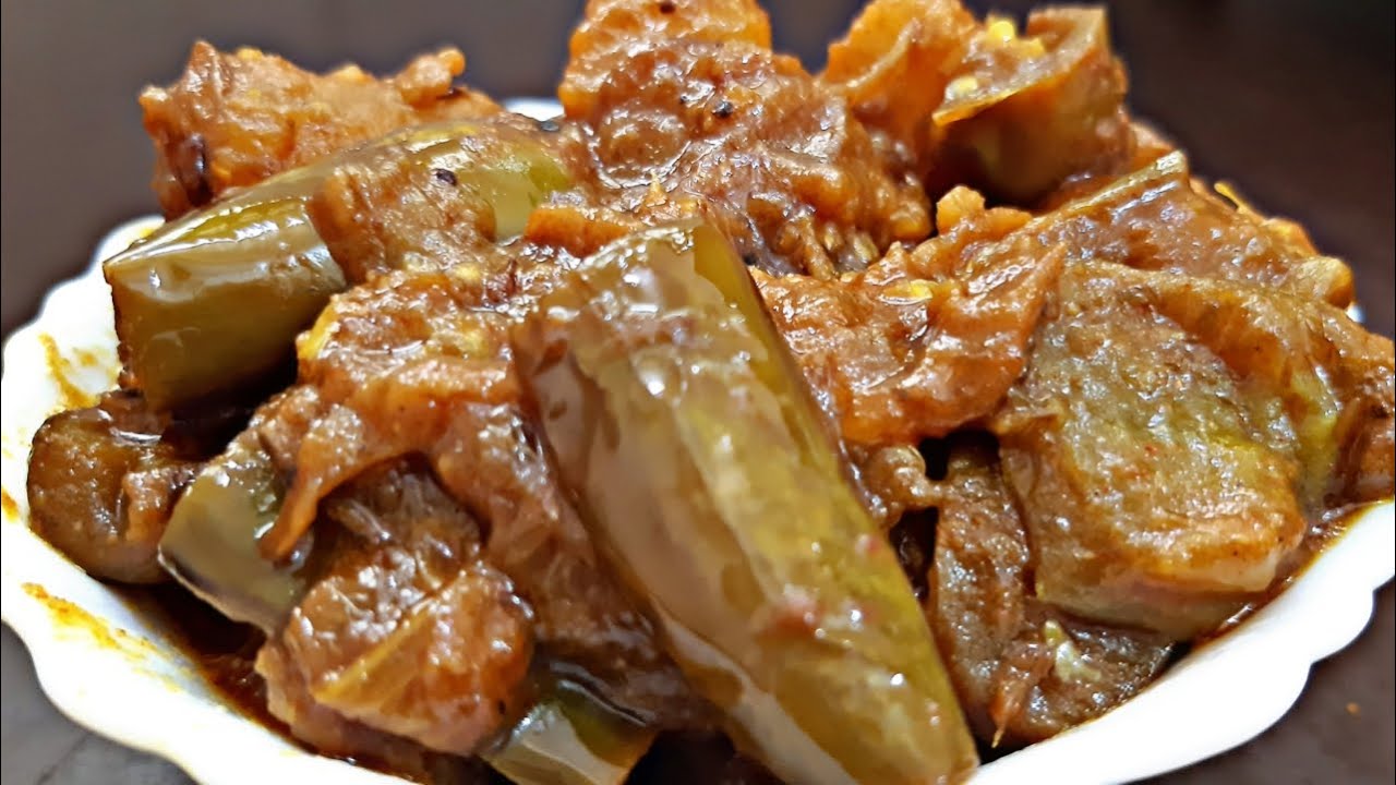 Aloo Begun Er Torkari | Aloo Baingan Curry | Begun Alur Jhal | Arpitar ...