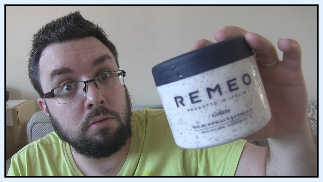 Remeo Gelato Stracciatella (Vanilla & Chocolate) Review - YouTube