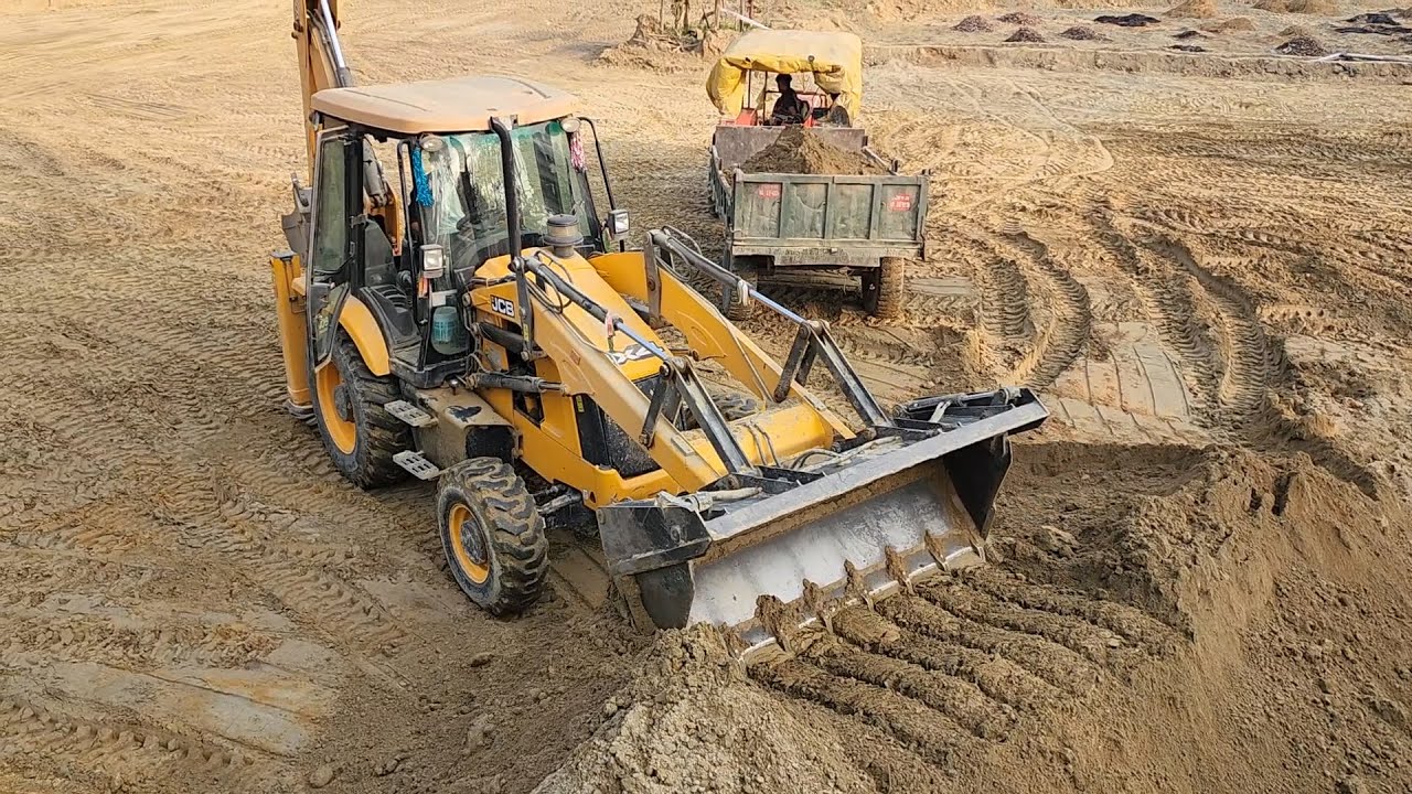 NEW JCB Backhoes Loading Soil in Tractors-JCB Tractor Video Capture ...