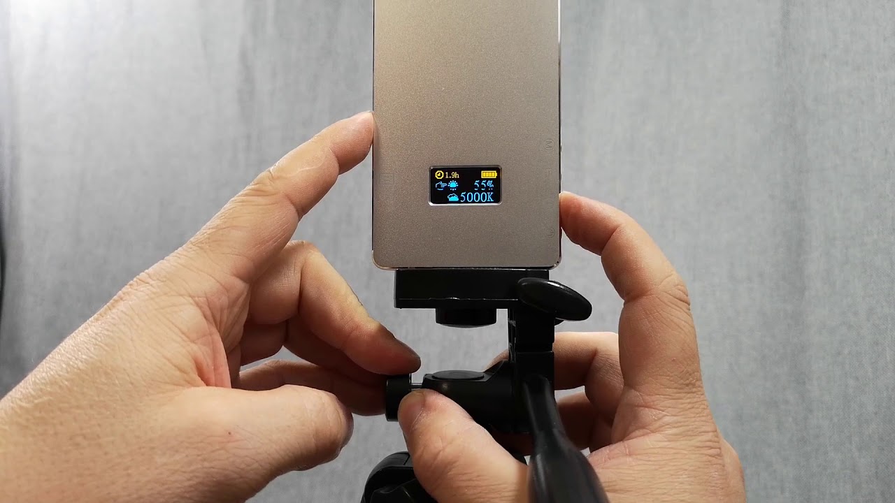 Jetbeam FL12 - unboxing and function testing - YouTube