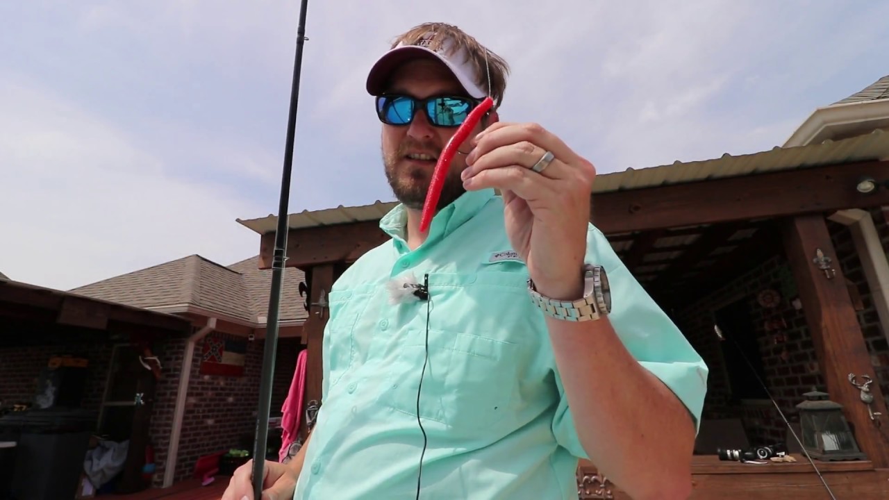 SENKO TEXAS RIG VS MOJO RIG - UNDERWATER VIEW - YouTube