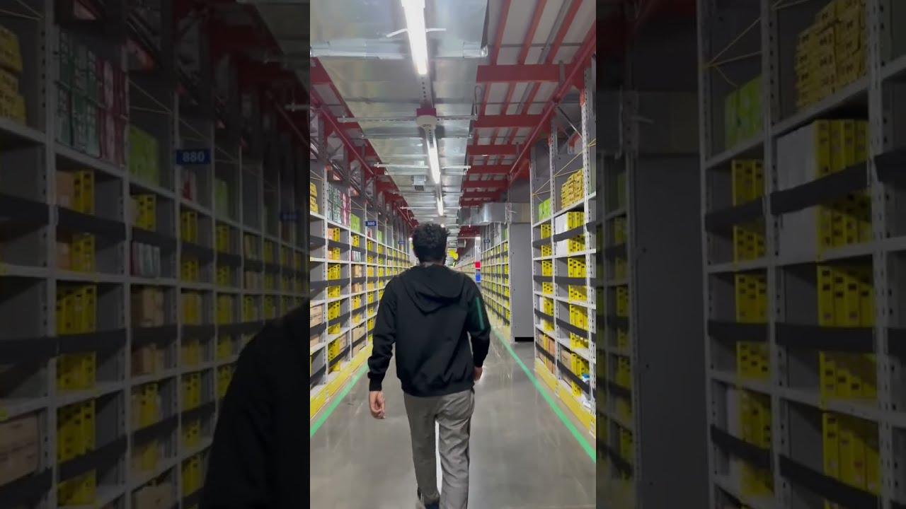 What happens behind the Amazon app? Inside Amazon warehouse 😮 - YouTube