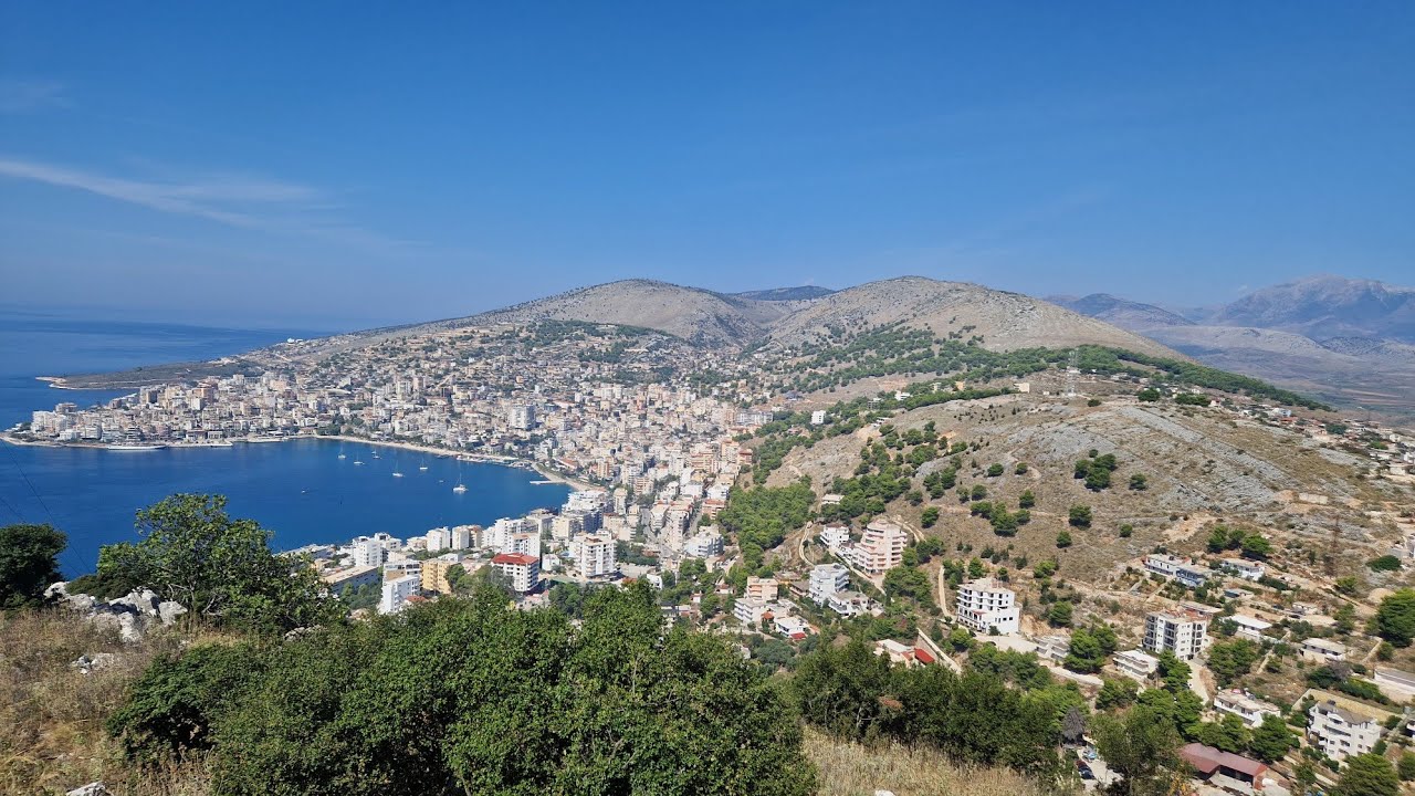 🇦🇱 A full day in Saranda Albania 4k Walkingtour@TravelwithHugoF by ...