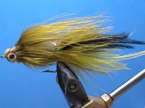 Fly Tying a Rattling Bass Streamer with Jim Misiura - YouTube