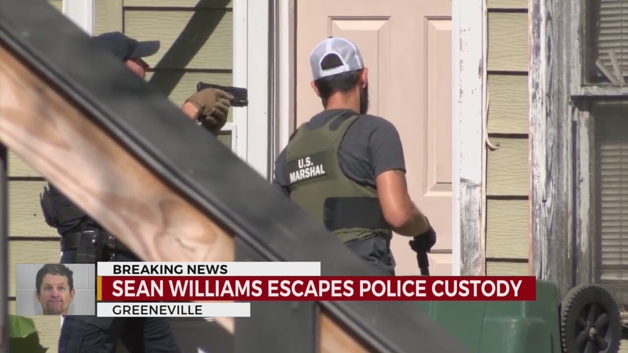 Escapee Sean Williams removed restraints, reward offered - YouTube