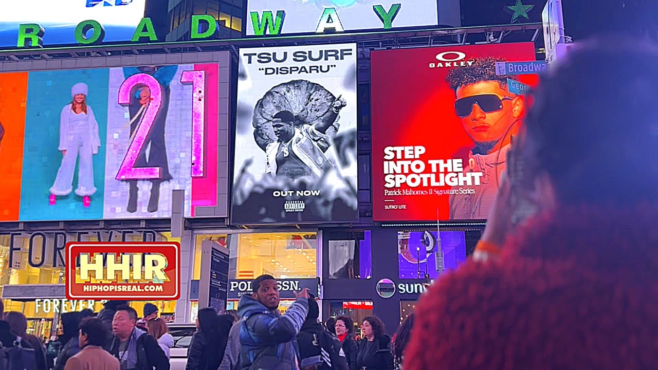 "TSU SURF IS OUTSIDE" 😲 NUNU NELLZ REACTS TO TSU SURF TIME SQUARE ...