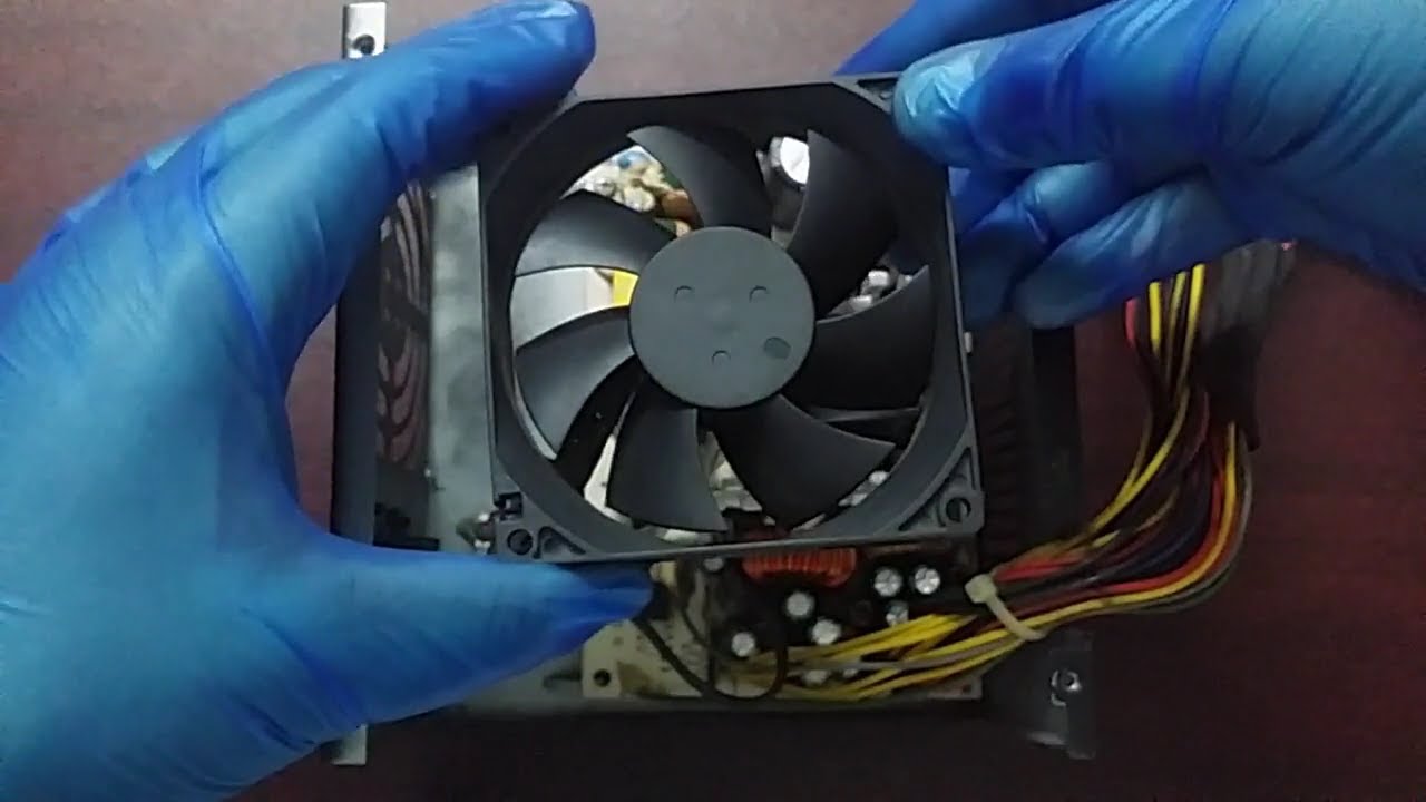 Disassembly PC Power Supply: A look inside of GIGABYTE PoweRock 300W ...