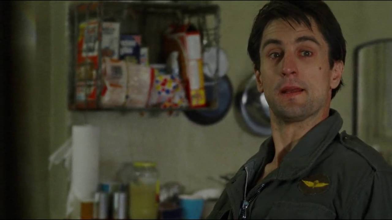 Taxi Driver 1976 (Famosa cena de Robert De Niro) - YouTube