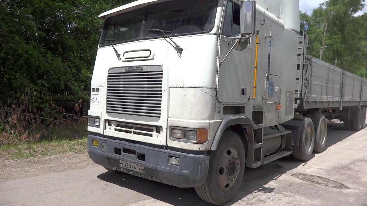 Freightliner FLB - YouTube