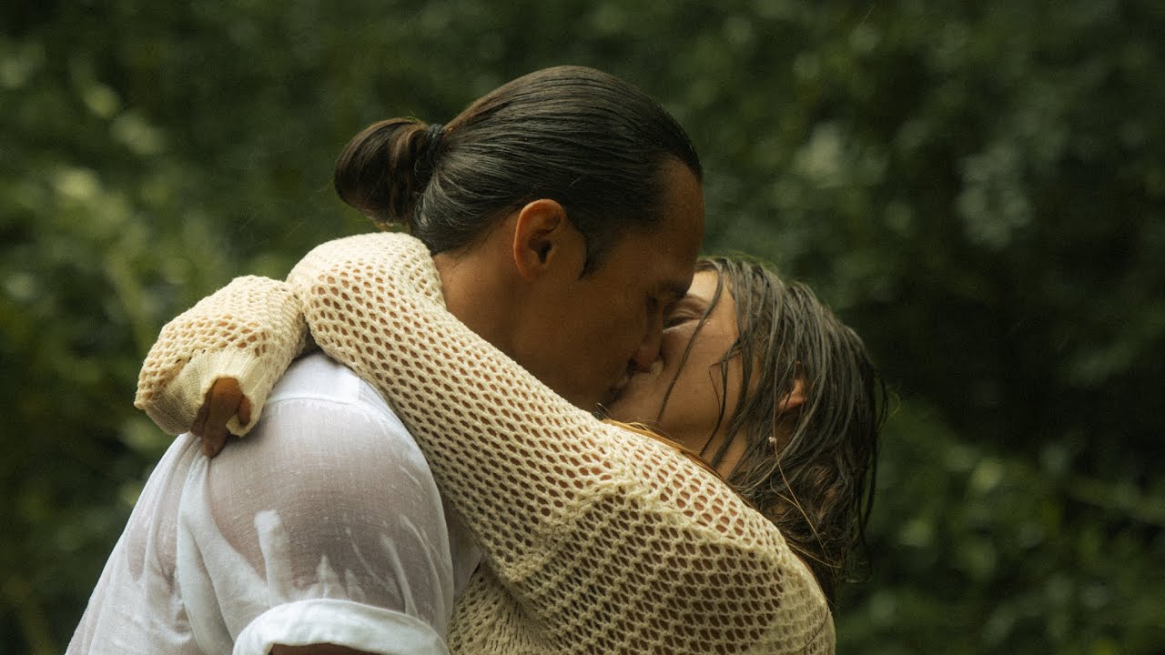 rain - love scene - YouTube