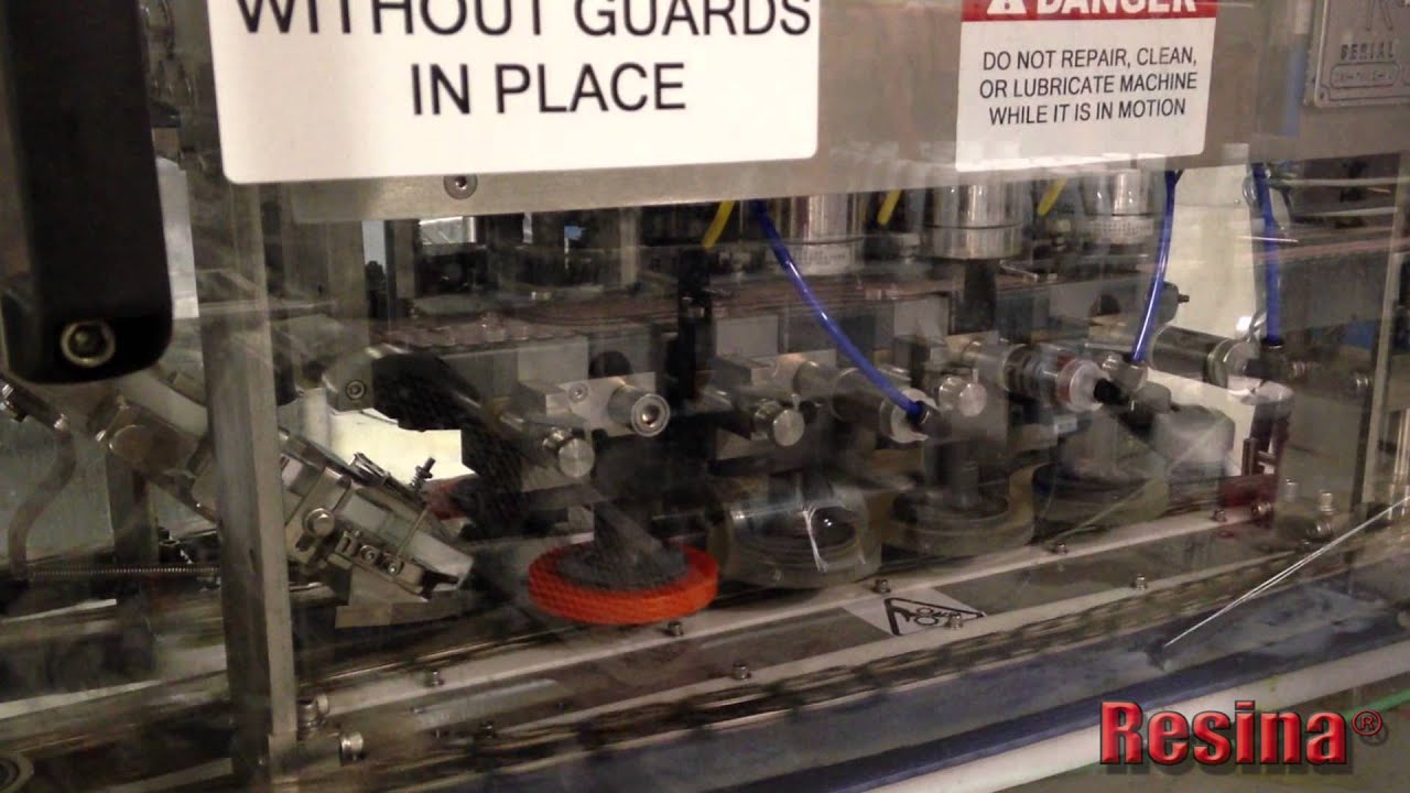 Resina NRK-400 Capper Capping Relish Containers. Inline USA Cap Machine. - YouTube
