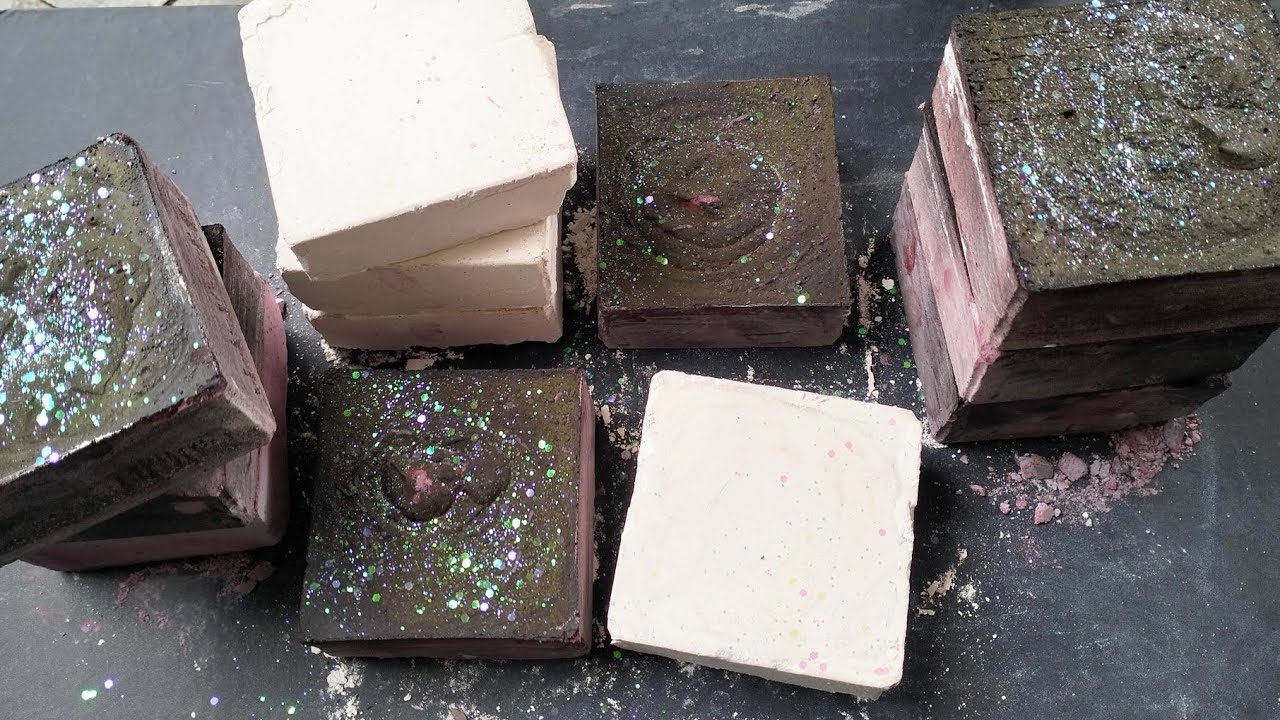 Delish and dusty chalks | gym chalk blocks - YouTube