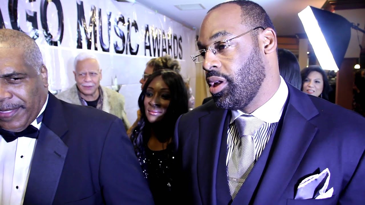 NFL Quarterback Donovan McNabb and his mother "Mama McNabb" exclusive ...