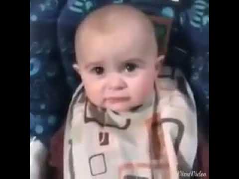 annesi kürtçe şarkı söylerken ağladi /annesi kürtçe şarkı söylerken ağlayan bebek