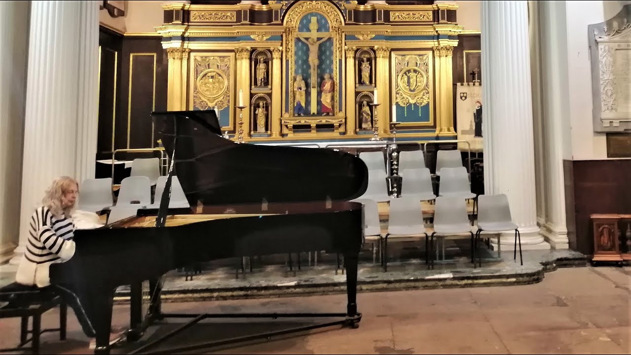 J S Bach Loure from French Suite No 5 in G BWV816 - Jill Crossland live ...