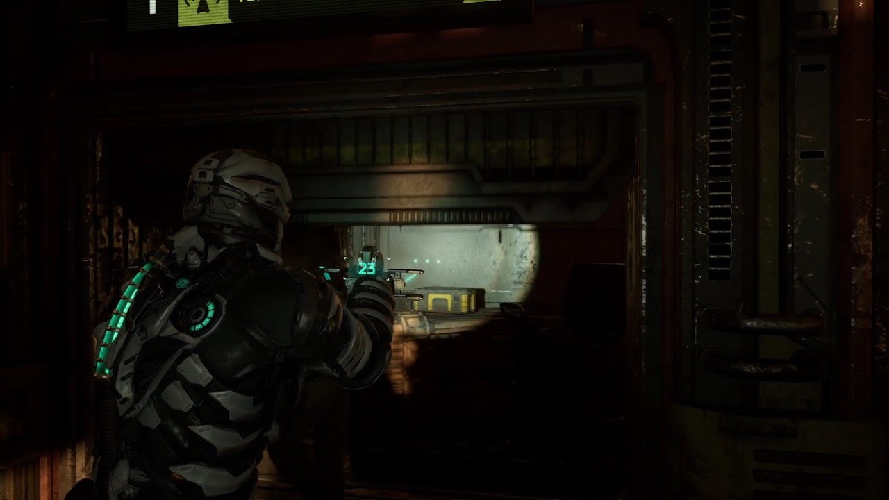 Dead space remake. Nicole goes into the control room - YouTube