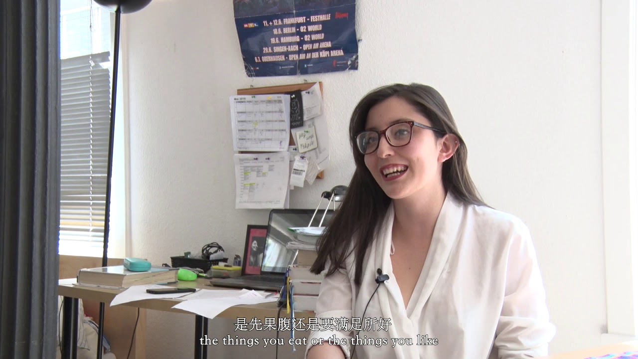 Dealing with grown-up problems abroad 留学中的成长烦恼 - YouTube