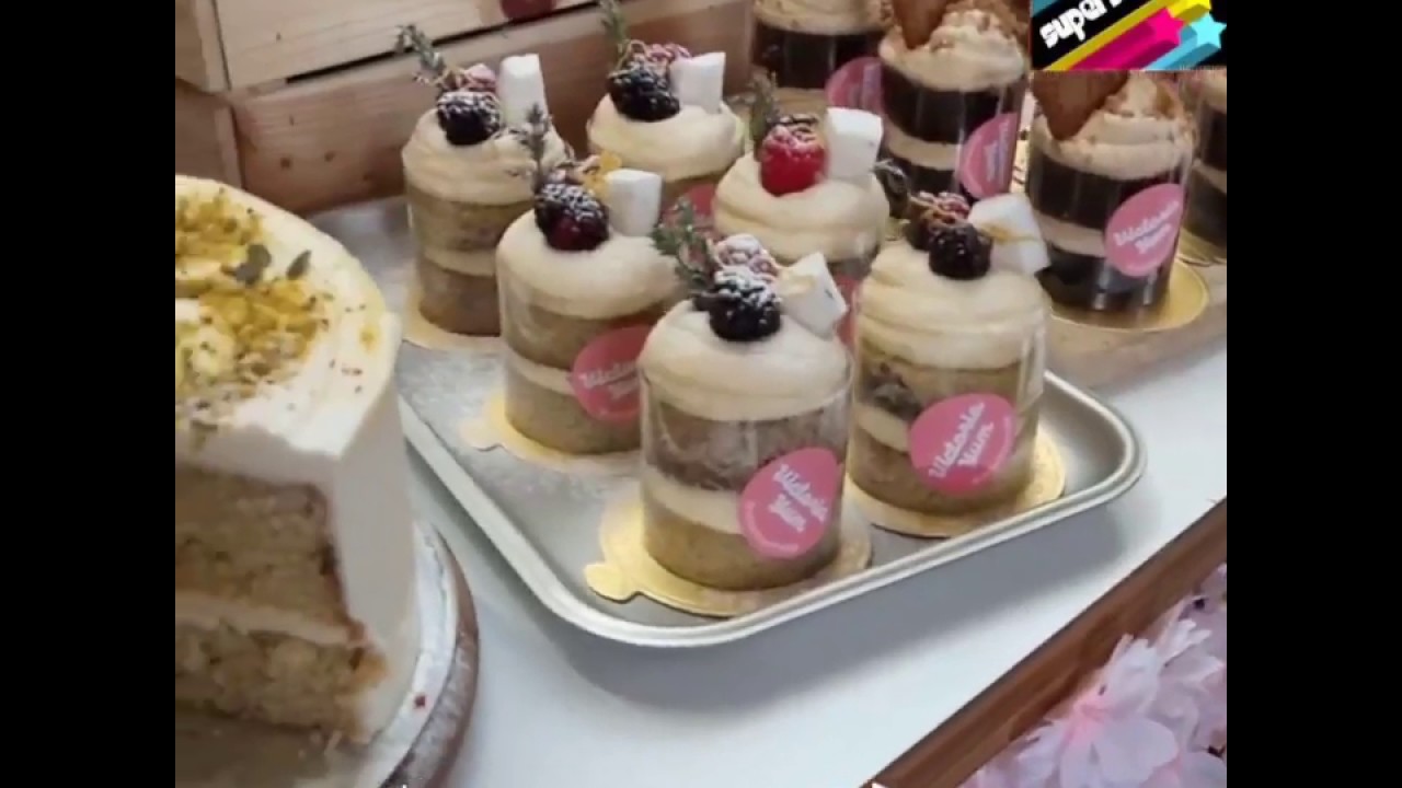 The yummiest cakes at Victoria Yum - YouTube