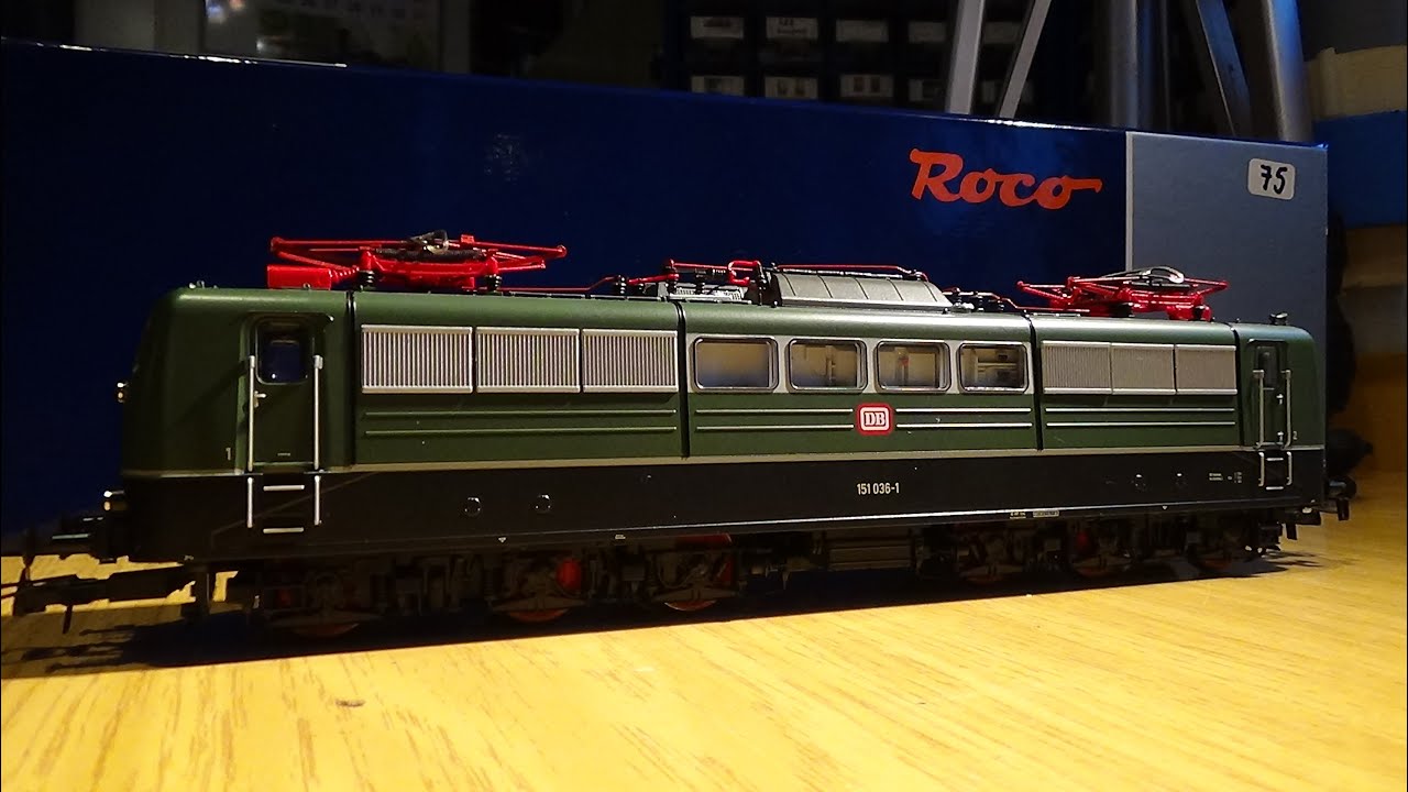 2024 03 02 UwesMoBa 157 BR 151 036 1 DB Roco Decodereinbau - YouTube