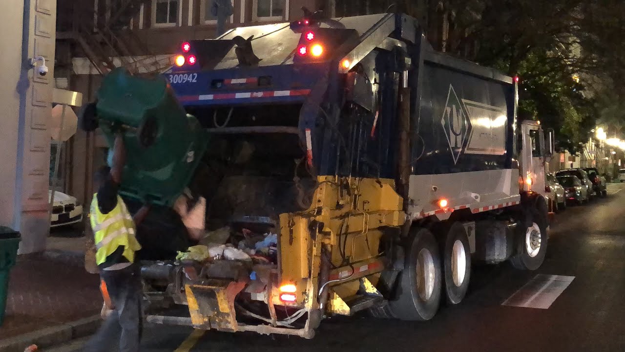 Ez Pack Rear Loader Garbage Truck In French Quarter of New Orleans at ...