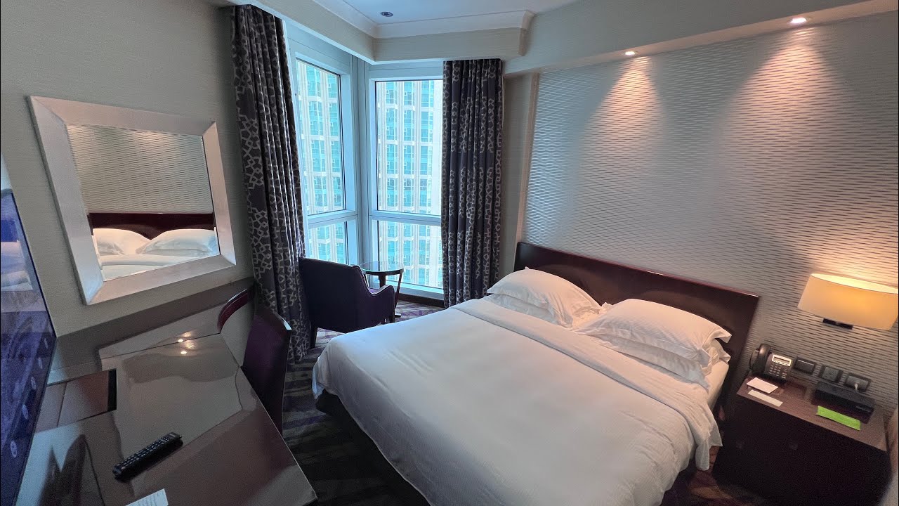 Premium King Room Haram View | Al Marwa Rahaan by Rotana | Welcome ...