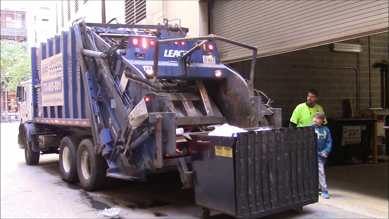 Lakeshore Recycling Systems - Leach Rear Loaders - YouTube