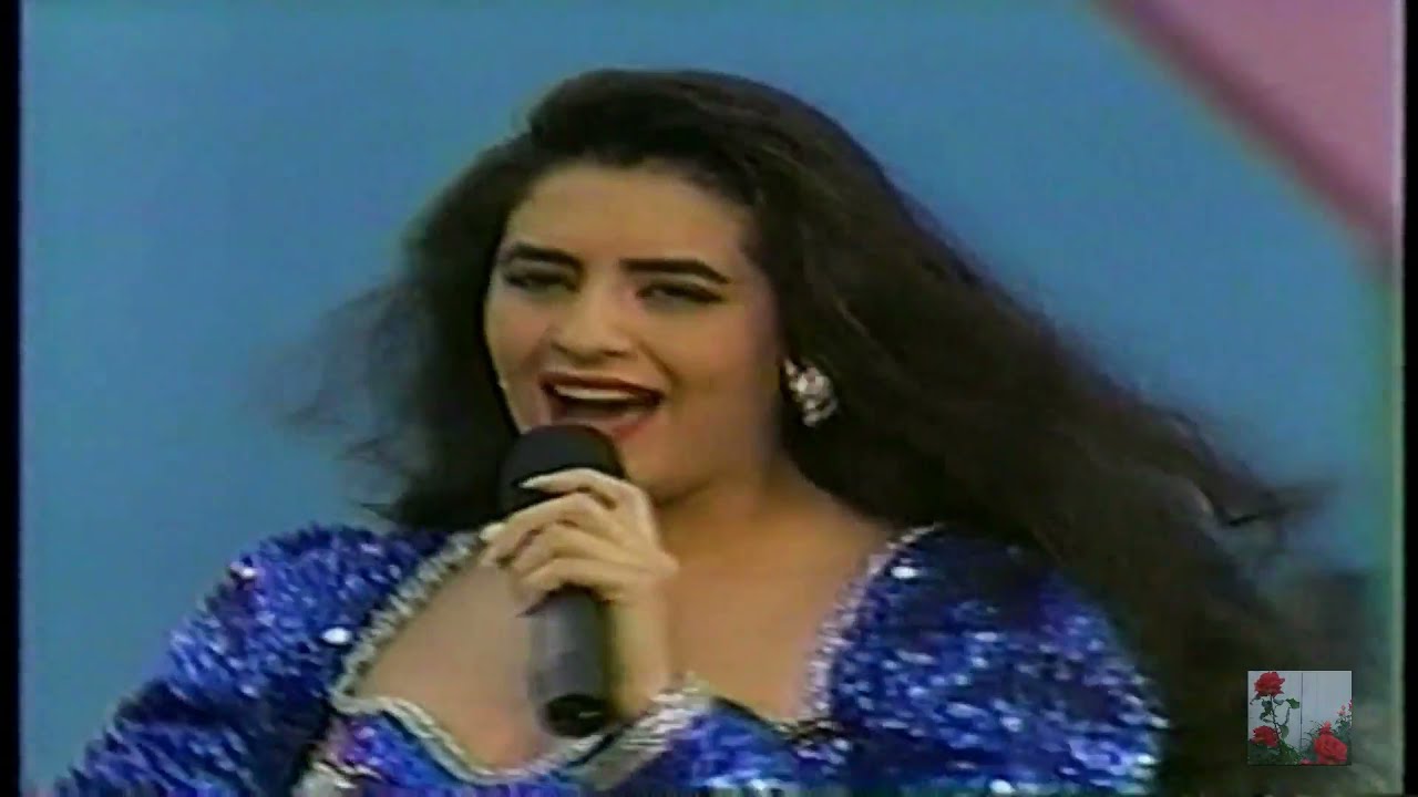 Angeles Ochoa 'Sola' (Rose's Classic) - YouTube