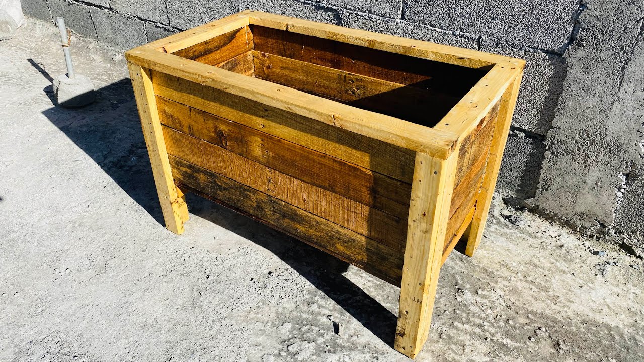 Ideas con una tarima | macetero . - YouTube