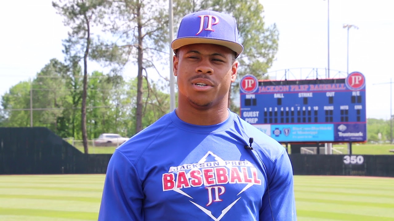 Senior Spotlight 2019 Jerrion Ealy - YouTube