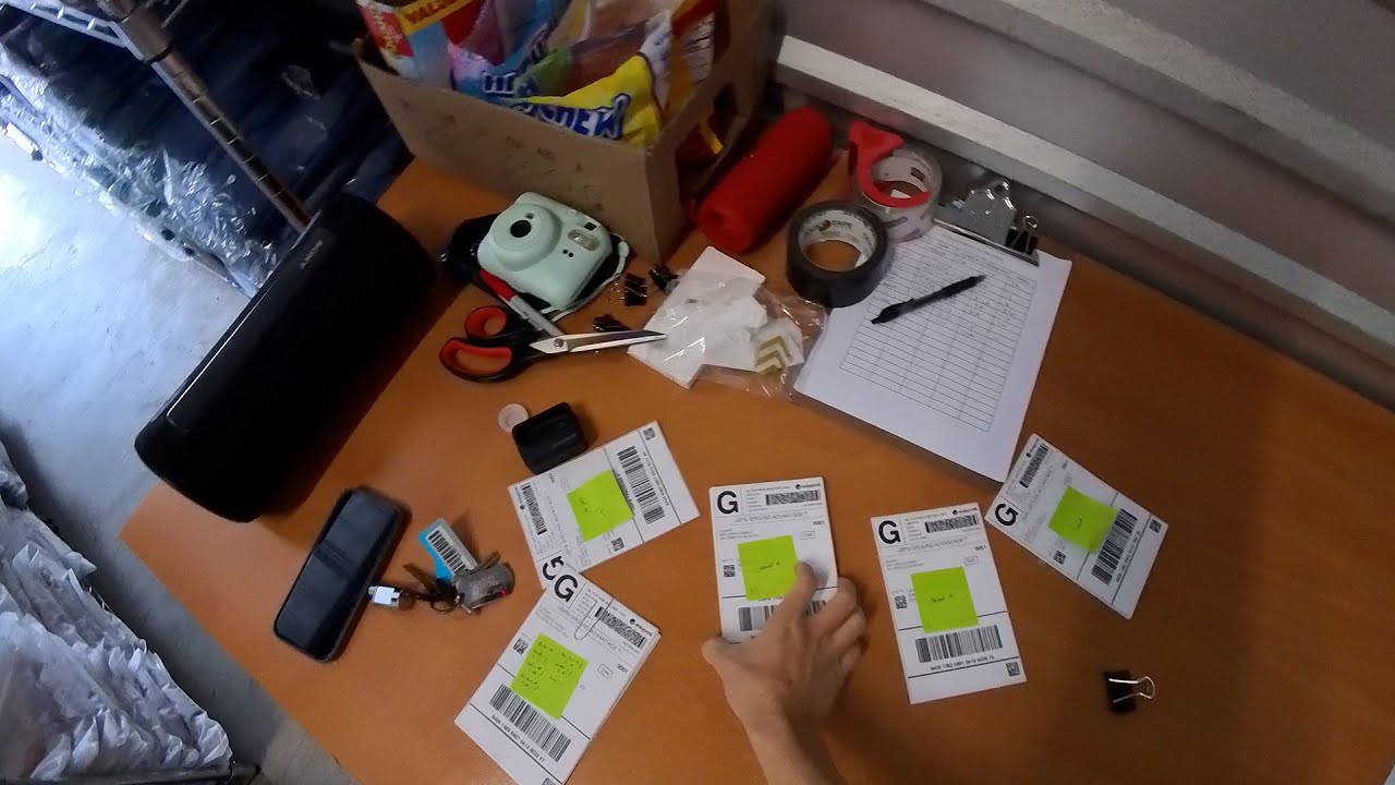 35 minutes of clothing brand owner workflow - YouTube
