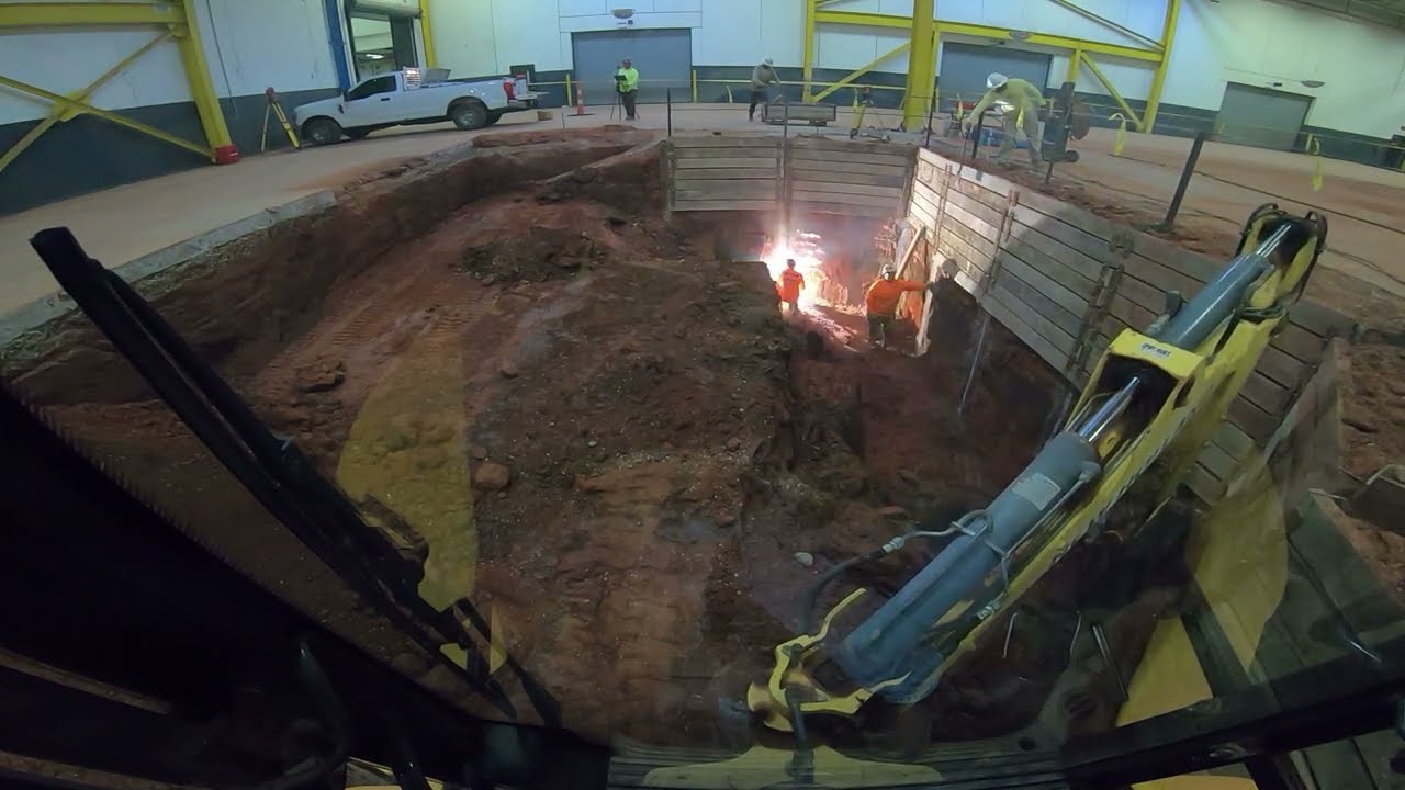 Big diggin day 3. #backhoeman #backhoesrule #digginok - YouTube