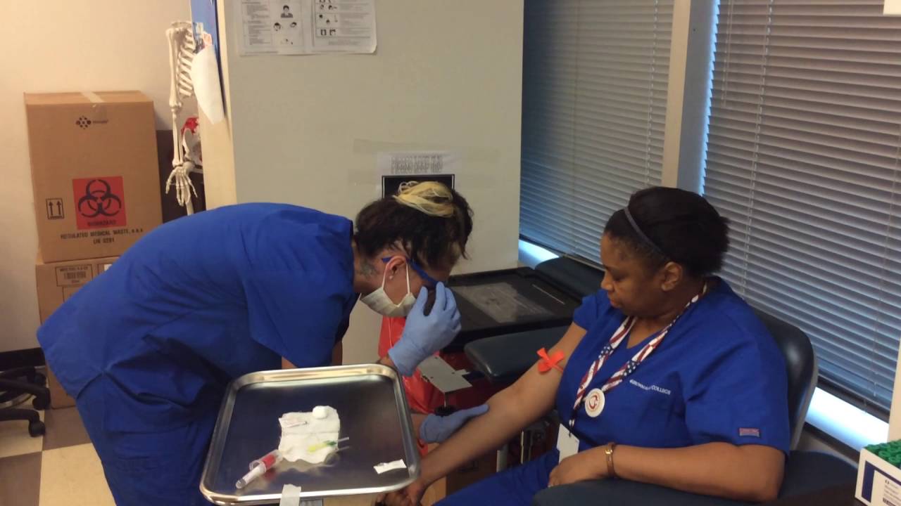 Venipuncture with butterfly system - YouTube