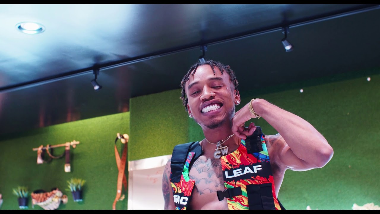 Champagne Wody ft Yadi - BODY HOT (Directed By @FilmedByDonBeth ) - YouTube