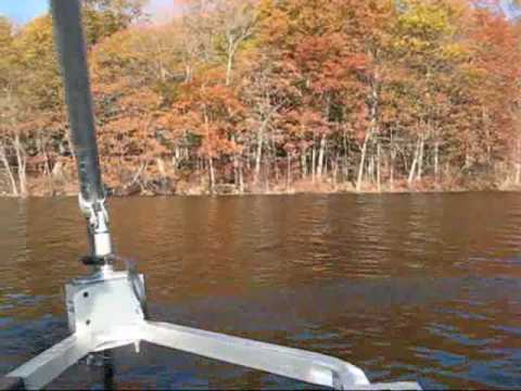 Canoe Oarlocks & Sliding Seat for Rowing - SailboatsToGo.com - YouTube