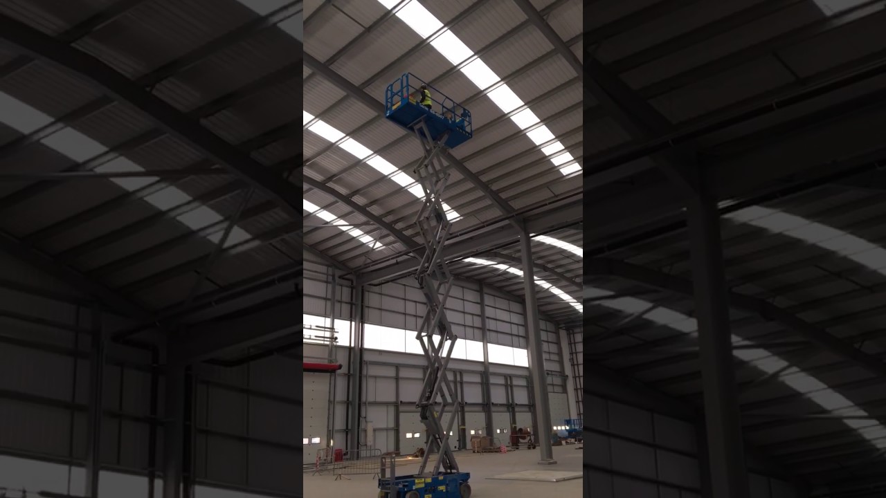 High level warehouse cleaning, Dartford - YouTube
