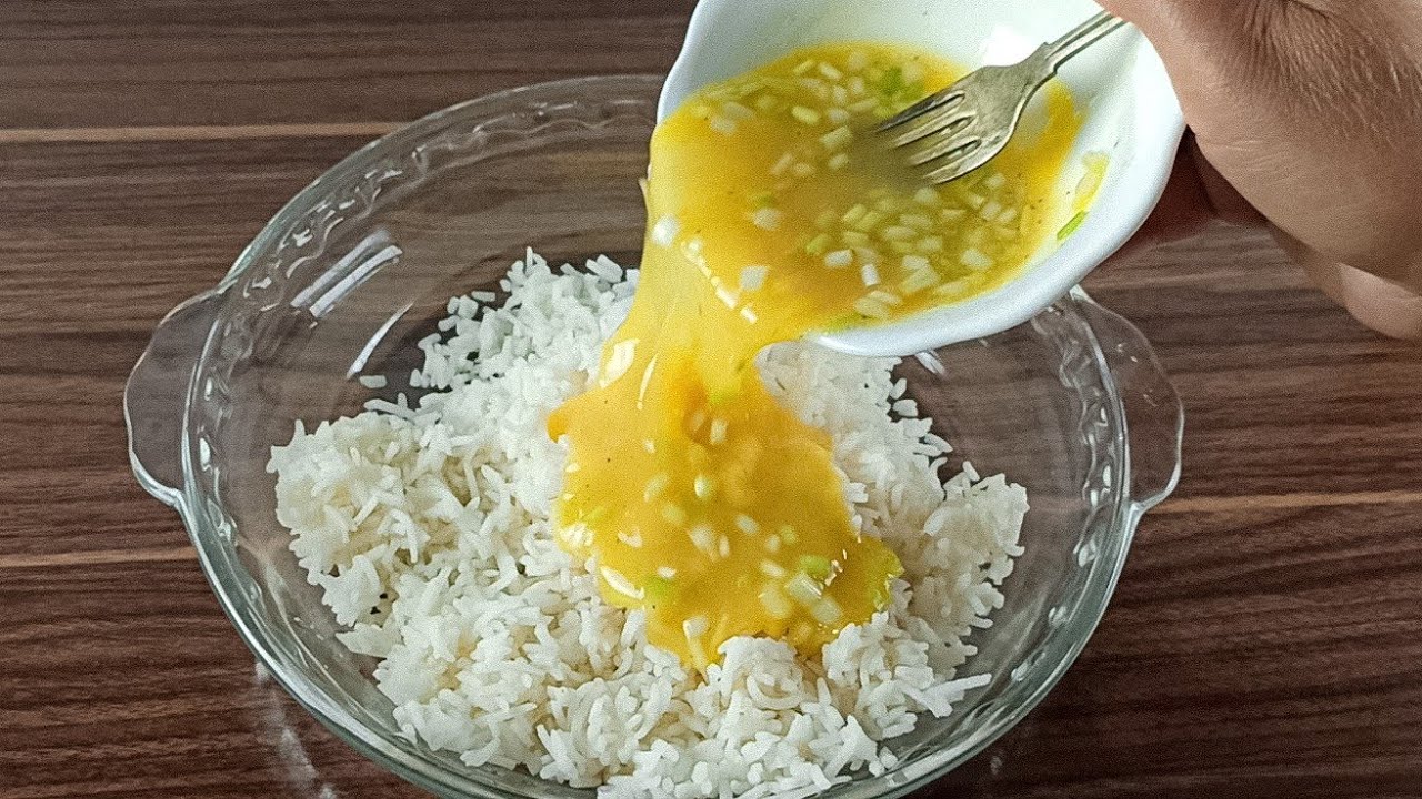 Cook the most delicious recipe with just a little rice & eggs😋lunch ...