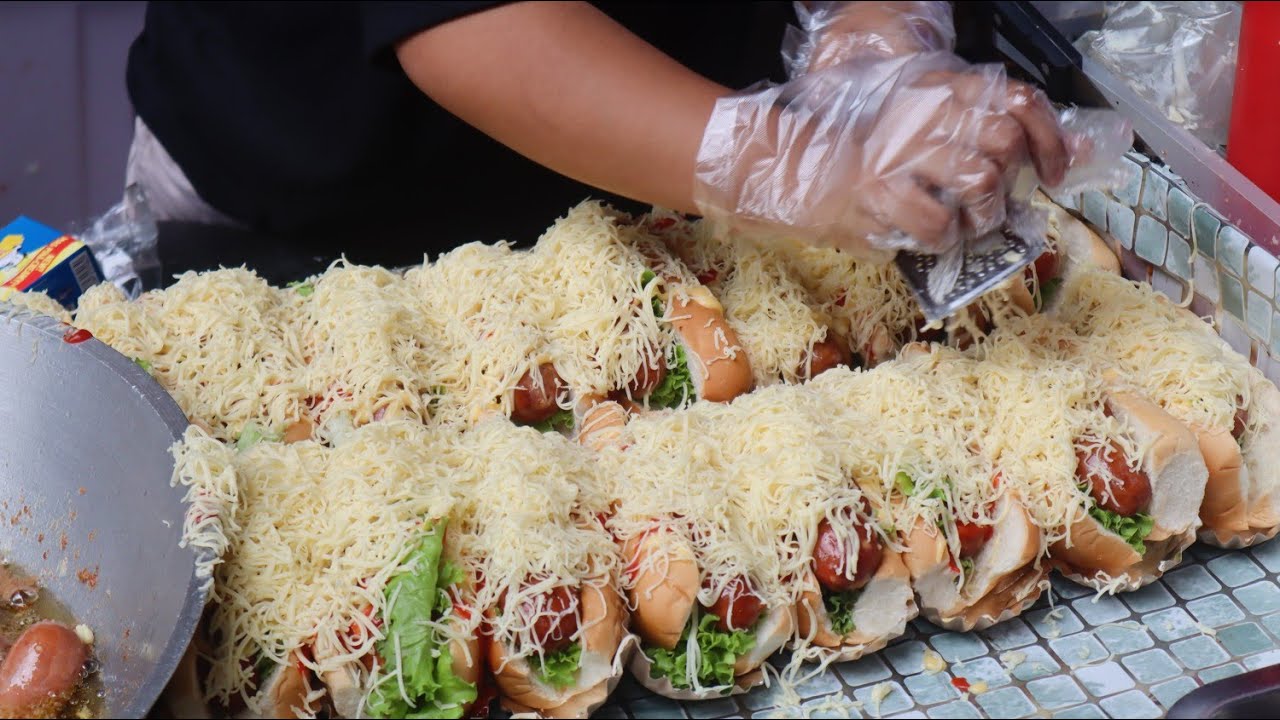 [4K] Filipino Street Food | Viral Hungarian Overload Sandwich | Quiapo ...