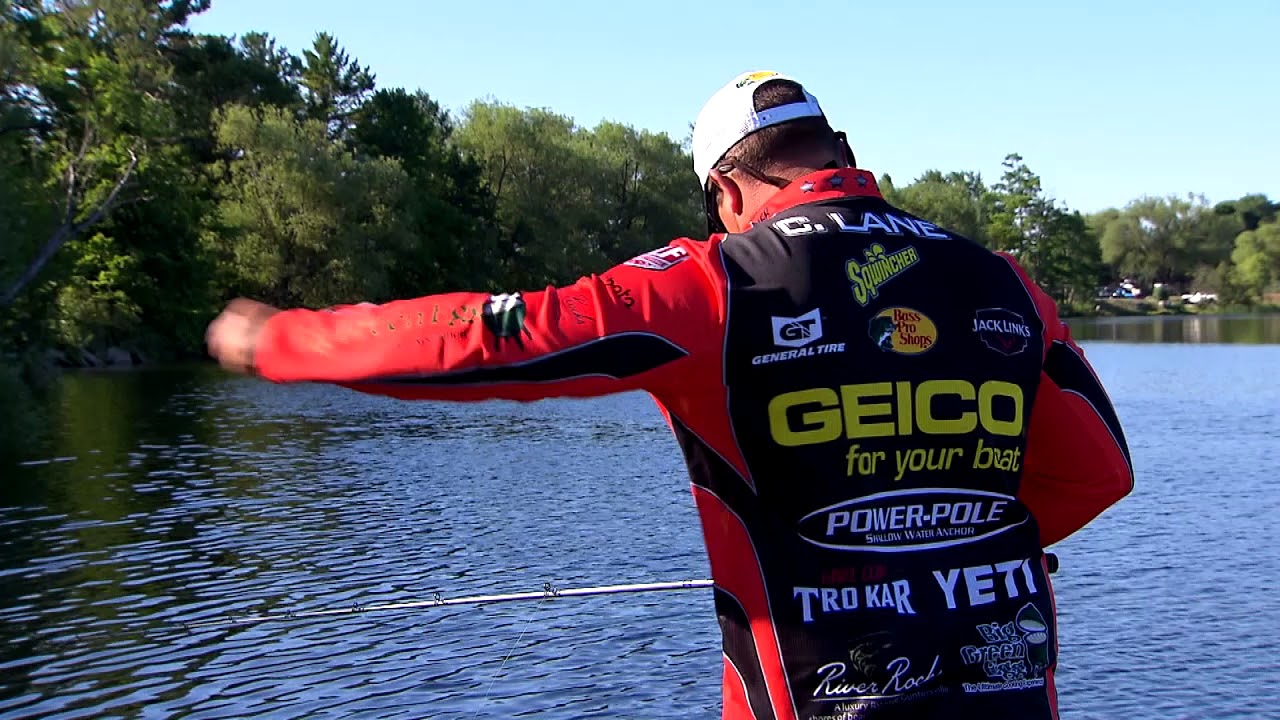 Major League Lesson: Chris Lane on Frog Fishing 101 - YouTube