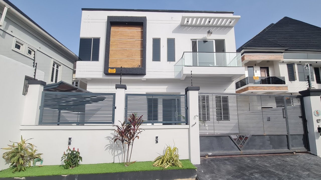 ₦98M ONLY House In LEKKI - (NICE ESTATE) - YouTube