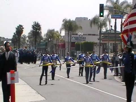 Montebello HS Montery Park Playdays Parade - YouTube