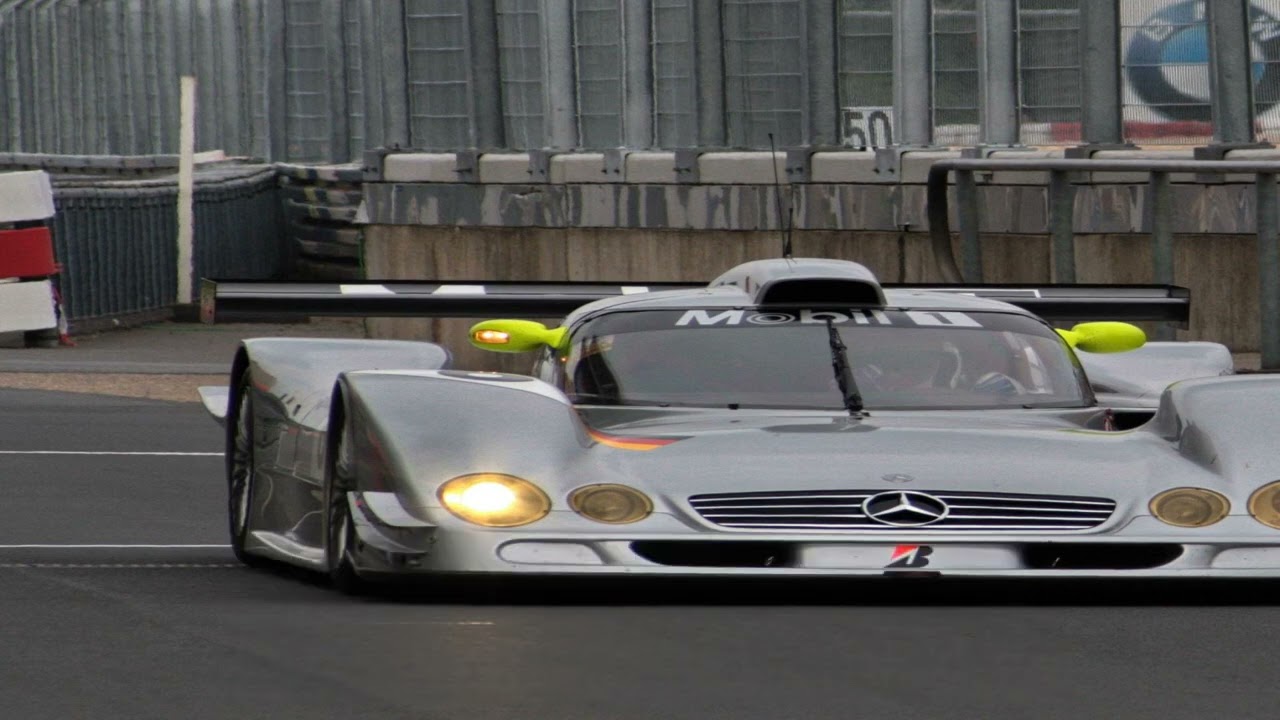 Mercedes-Benz CLR - YouTube