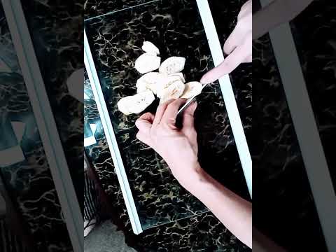 thin chips Strip-Cut Cavendish
