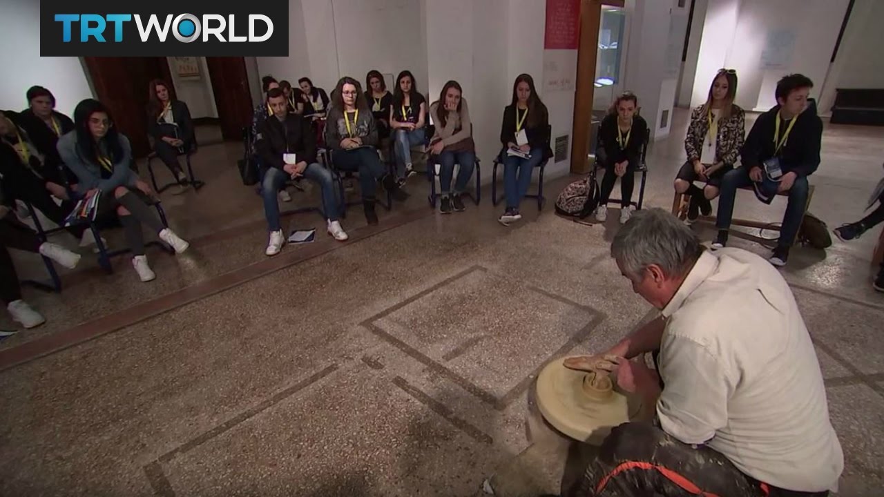 Showcase: Museum sleepover - YouTube