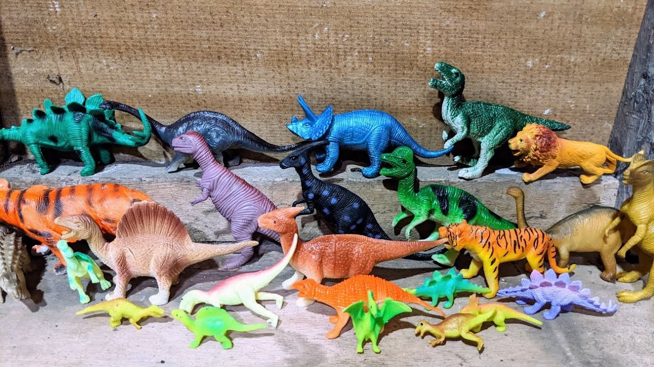 hunting mainan Jurassic world evolution 2, banyak sekali mainannya 😱 ...