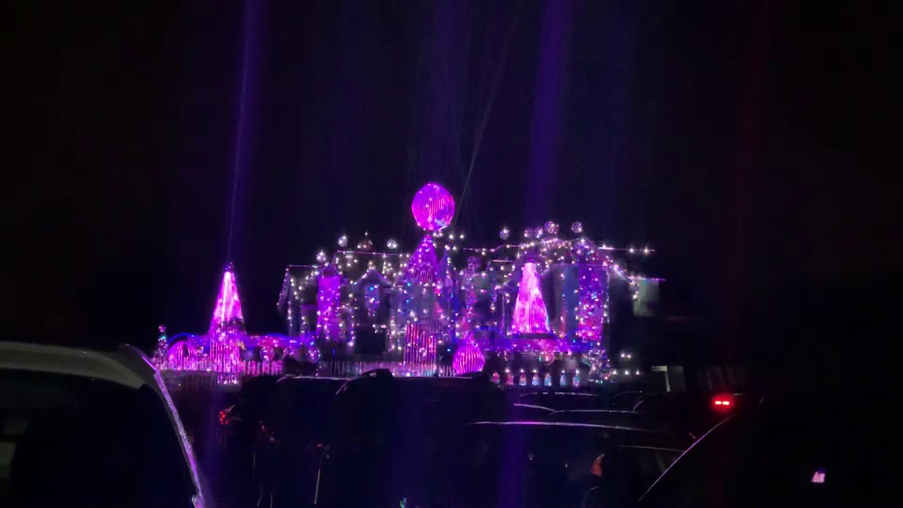 Larsen christmas light show- last - YouTube