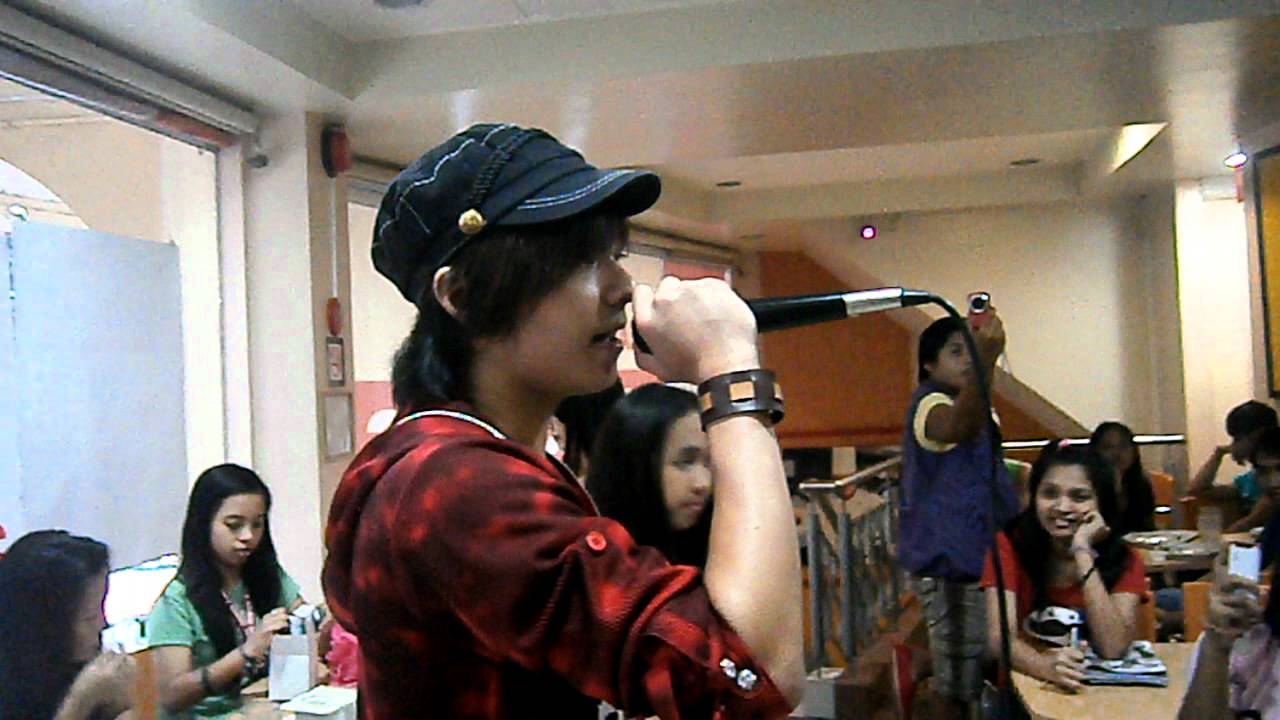 AKI sing "I'll be there" in 1st Fansday of Aki Torio - YouTube