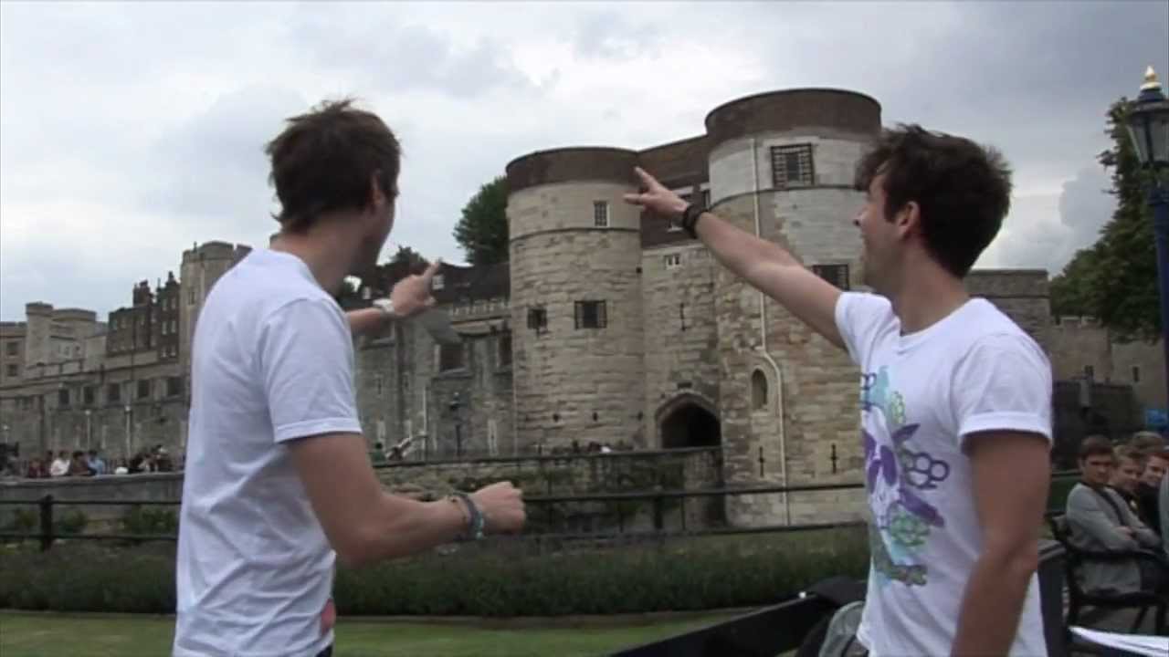 Life Of Si - Guide to Edinburgh (Simon Feilder, Sy Thomas) - YouTube